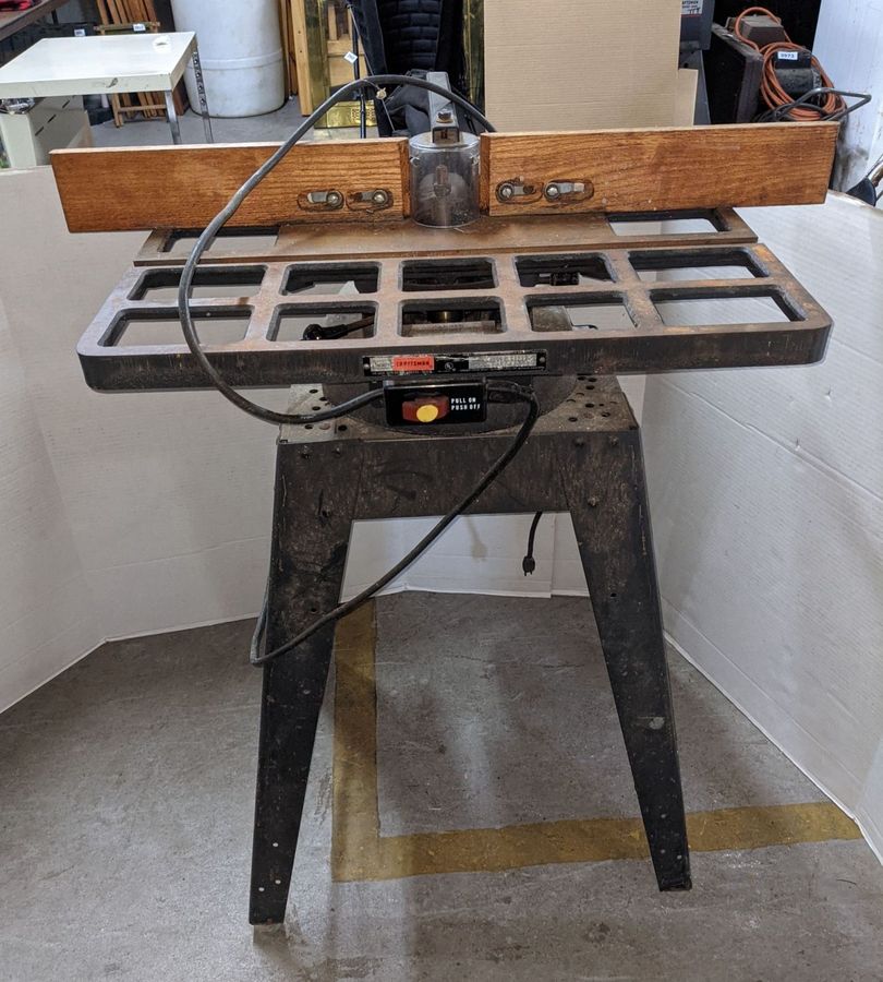 Craftsman Shaper With Table Model 113.239291 Tested and Works May Need Some TLC Good Condition Overall Auction 1BID